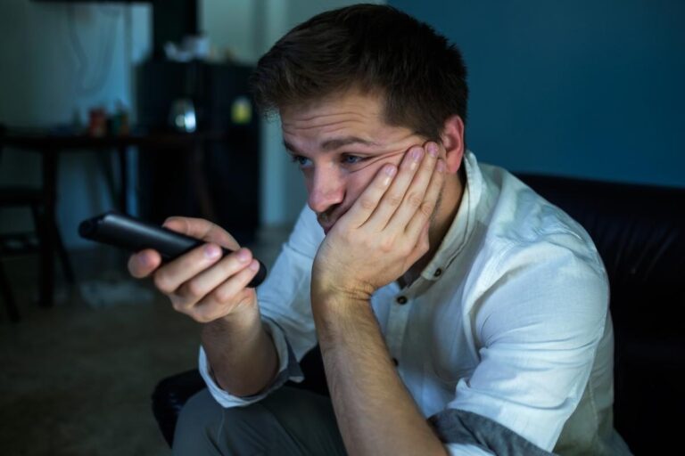 Does Television Cause Depression? | Depression Treatment