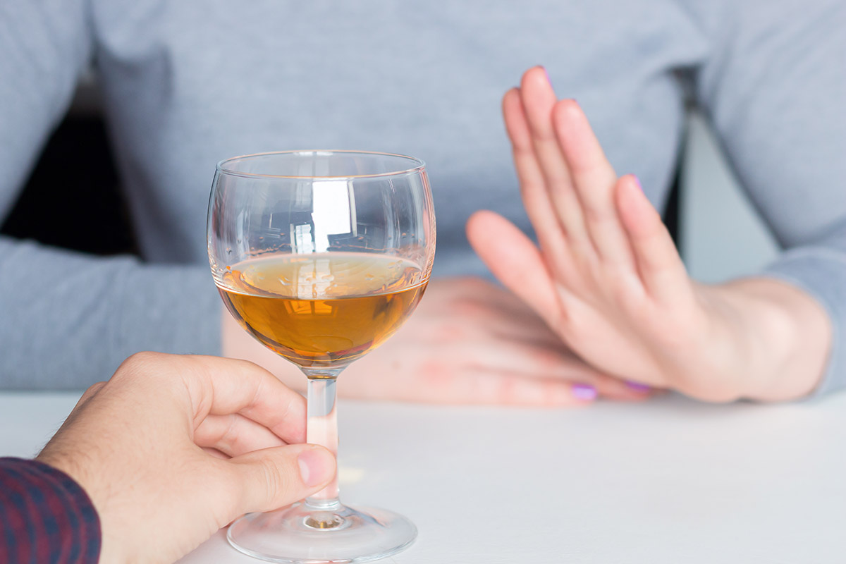 5 Ways to Stop Binge Drinking | Alcoholism Treatment Programs 5 Ways to Stop Binge Drinking | Alcoholism Treatment Programs