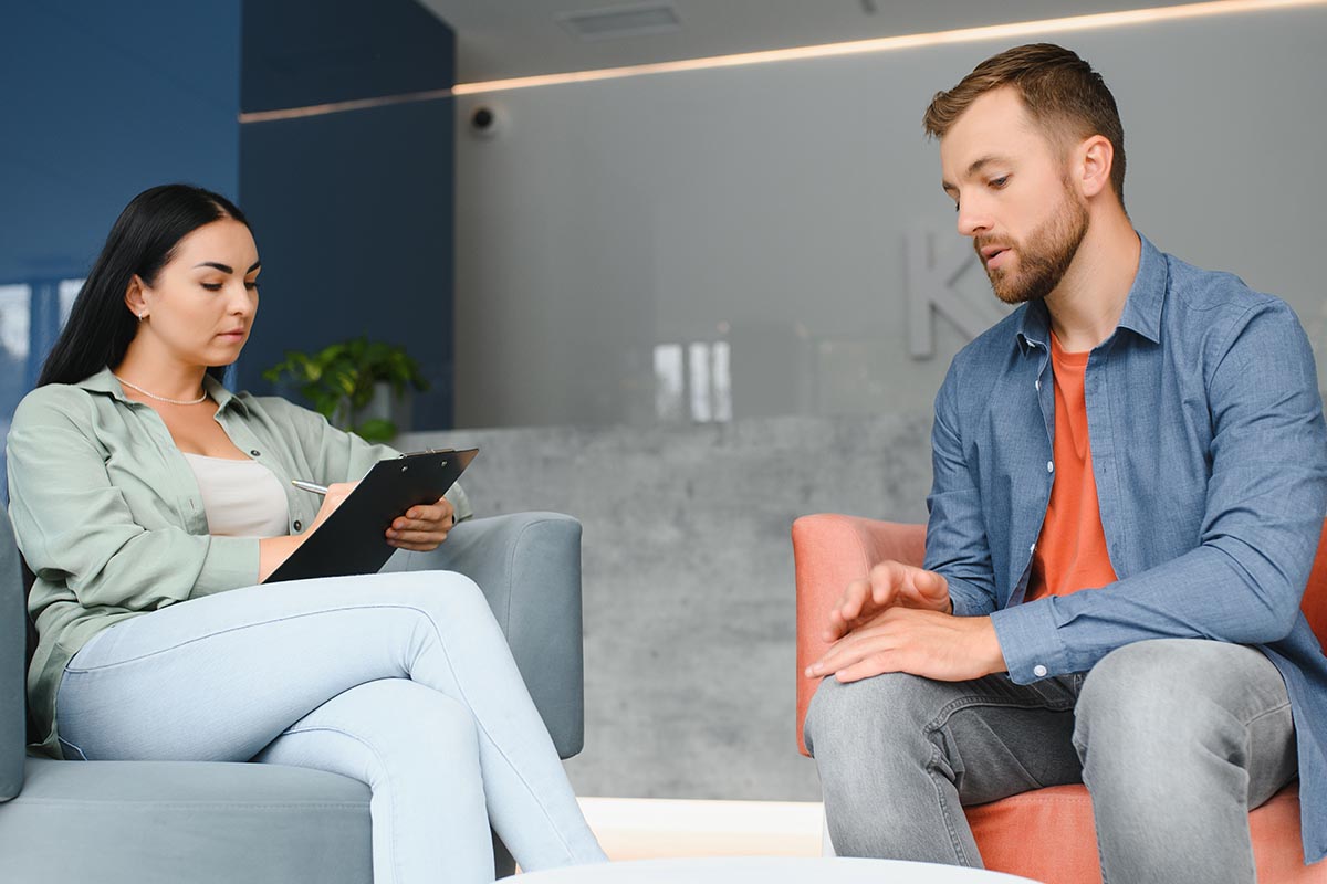 What Is an Addiction Specialist? | Addiction Treatment Center